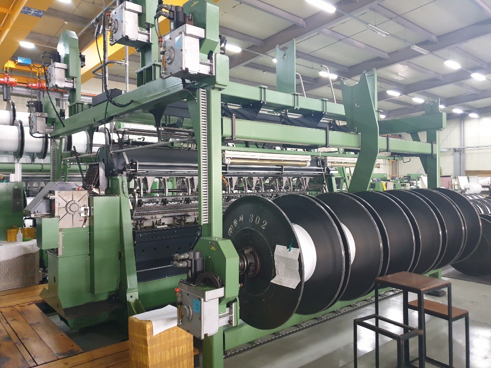 Sell or buy selected used Double Needle bar Raschel Machines worldwide ...